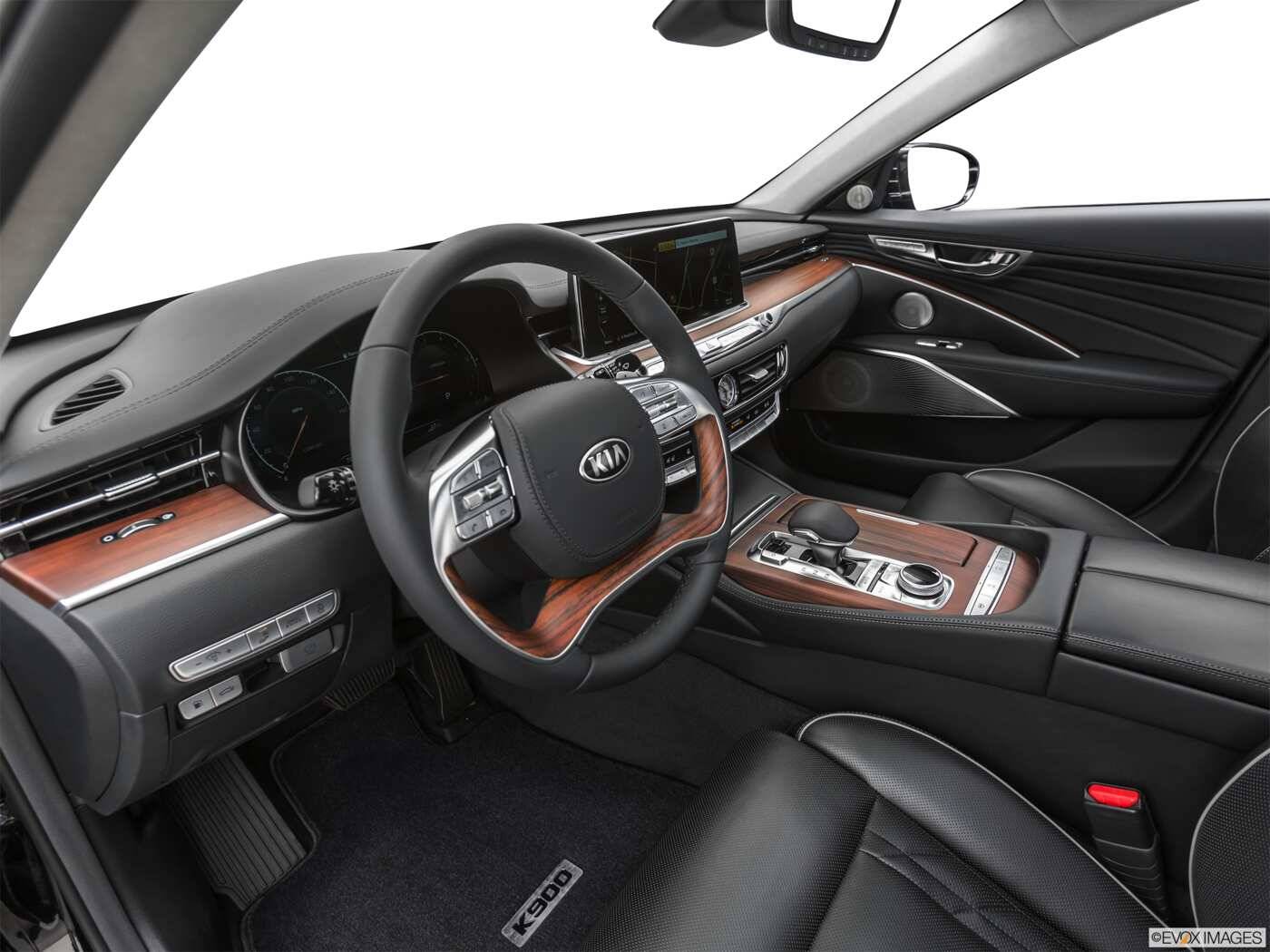 2022 K900 Interior