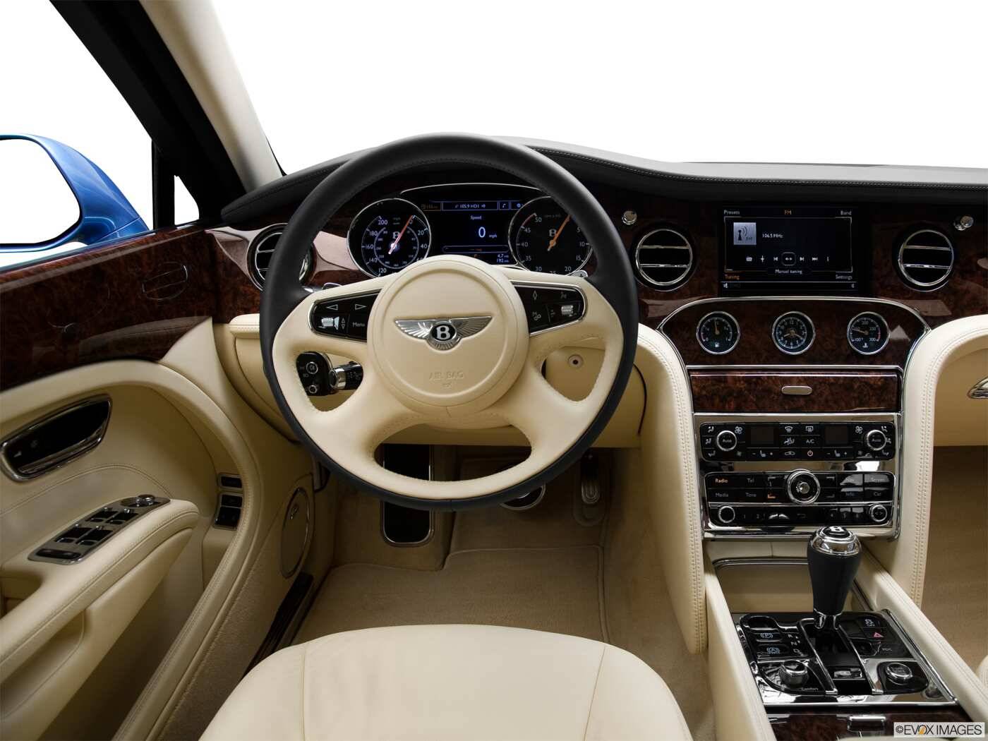 Bentley Mulsanne Interior India | Cabinets Matttroy