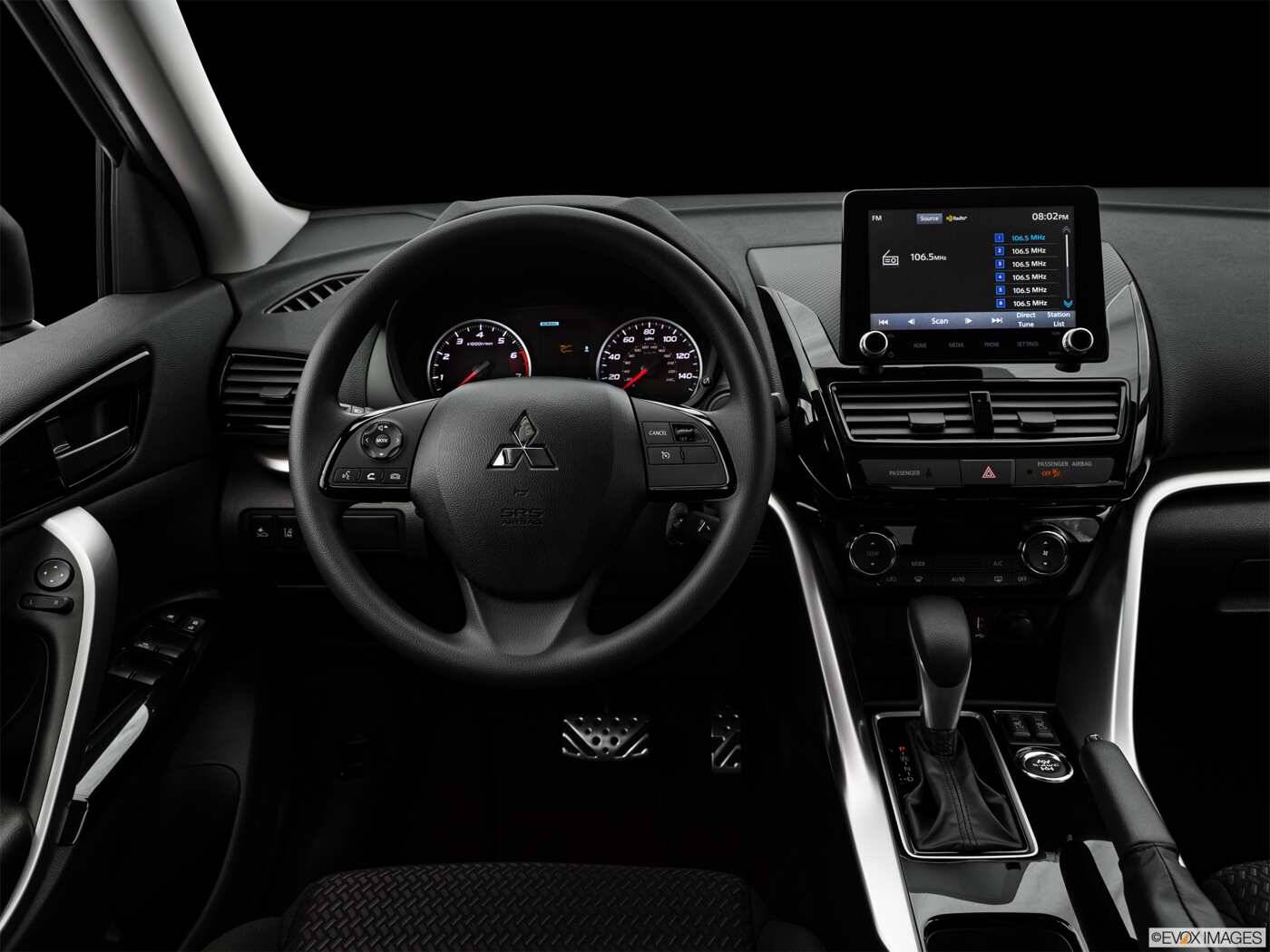 2022 Mitsubishi Eclipse Interior