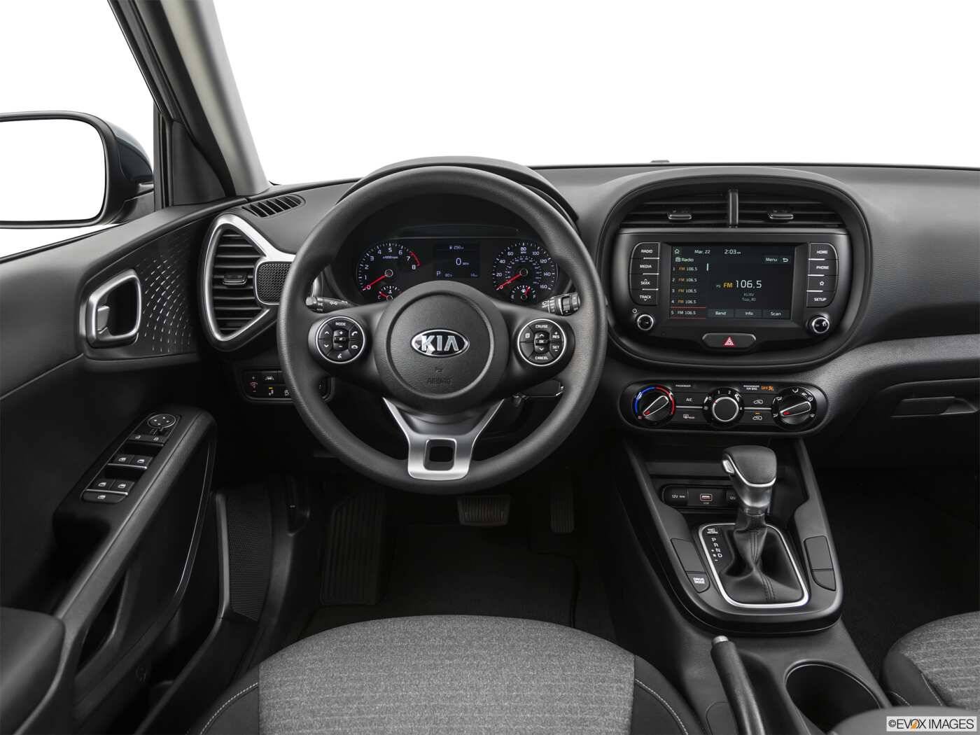 2022 Kia Soul Interior