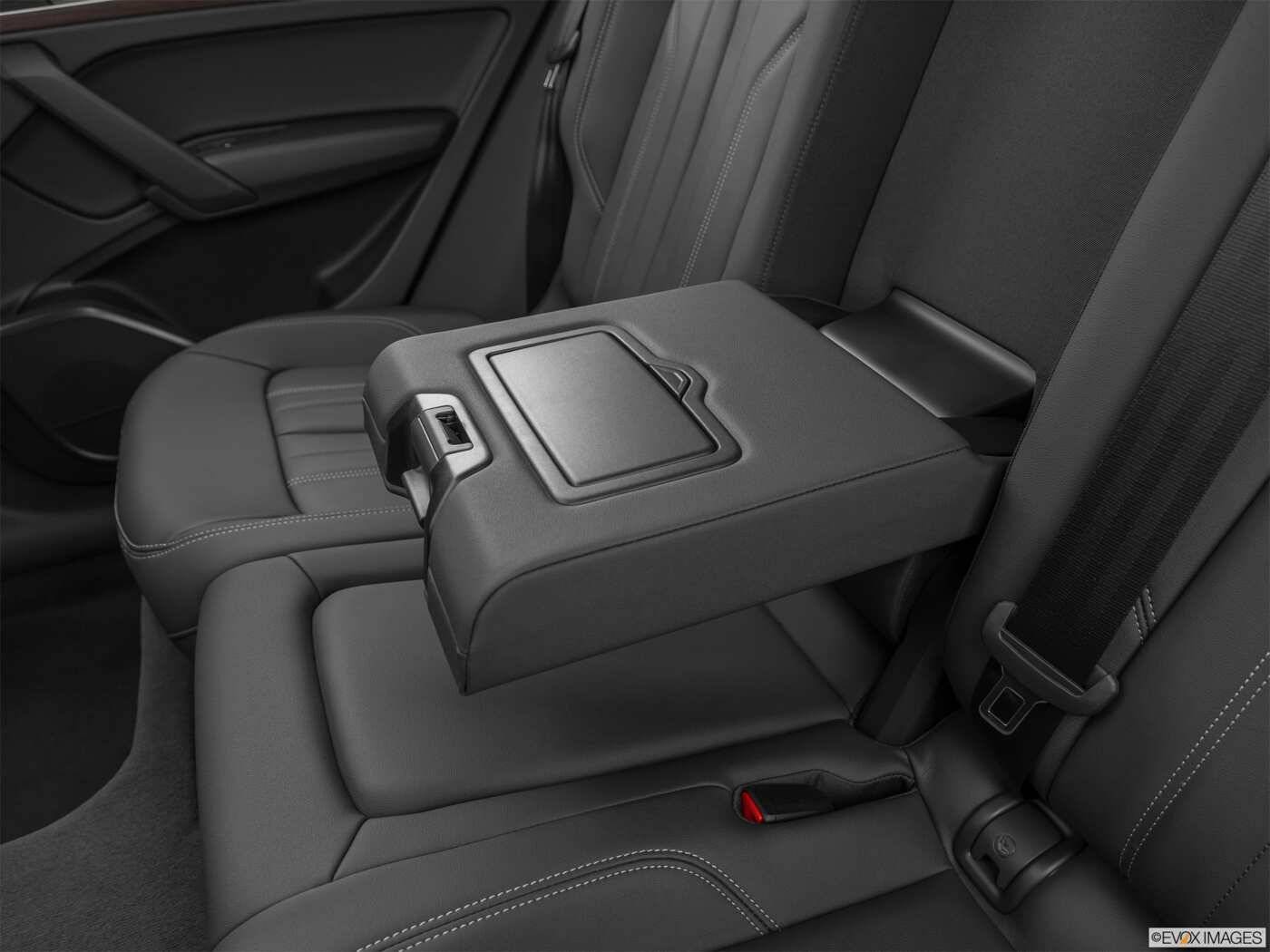 2022 Audi Q5 Interior Rear Seats