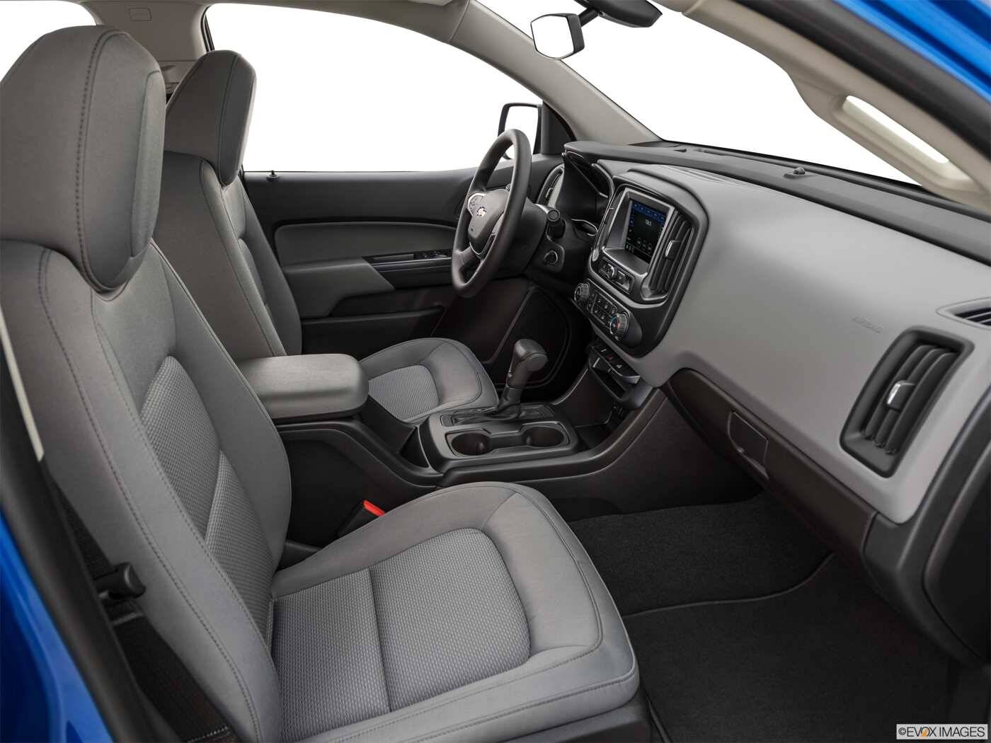 2022 Chevrolet Colorado Interior