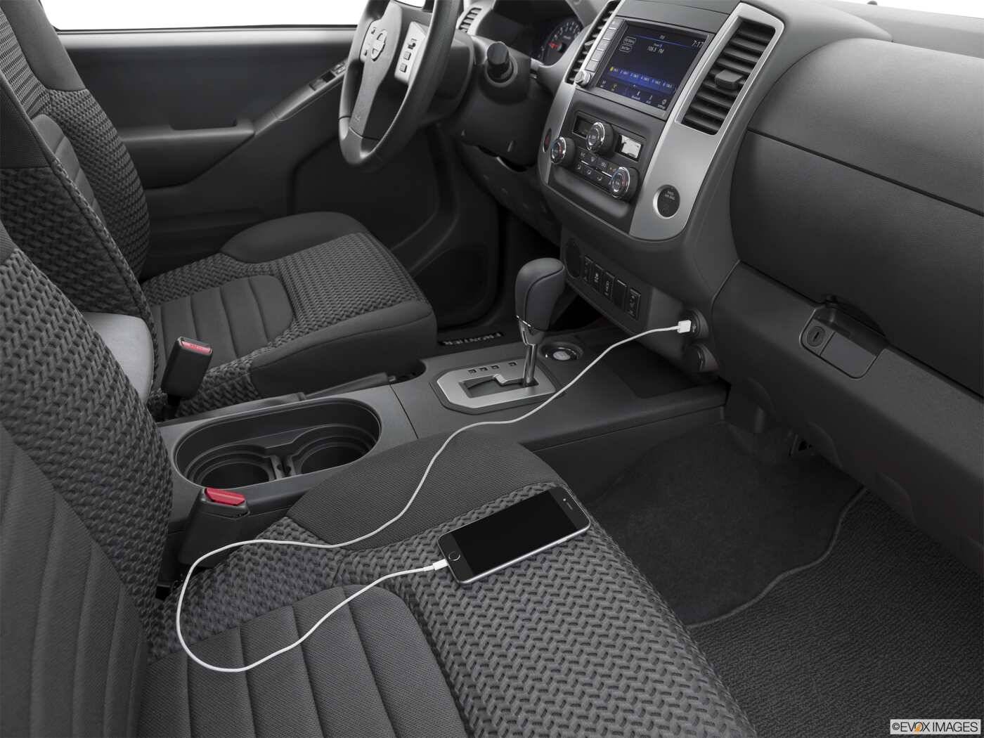 Doble Cab Frontier Interior