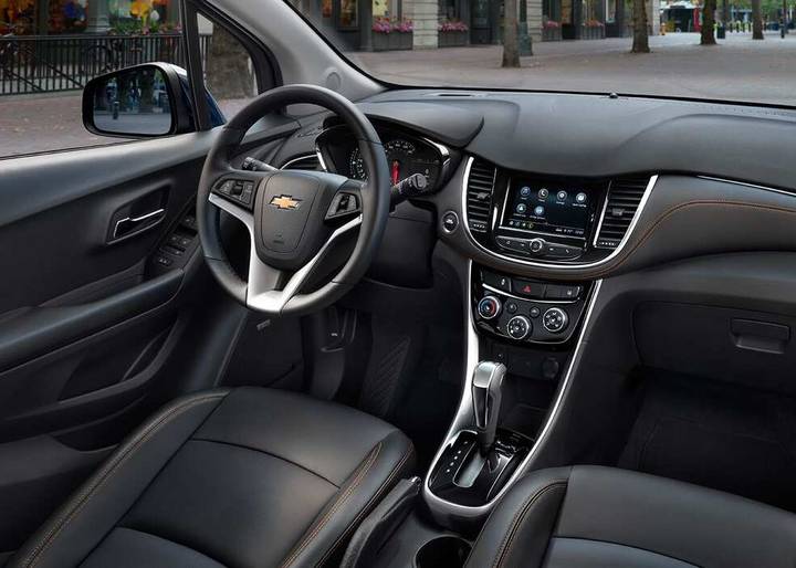 2020 Chevrolet Trax Review | Pricing, Trims & Photos - TrueCar