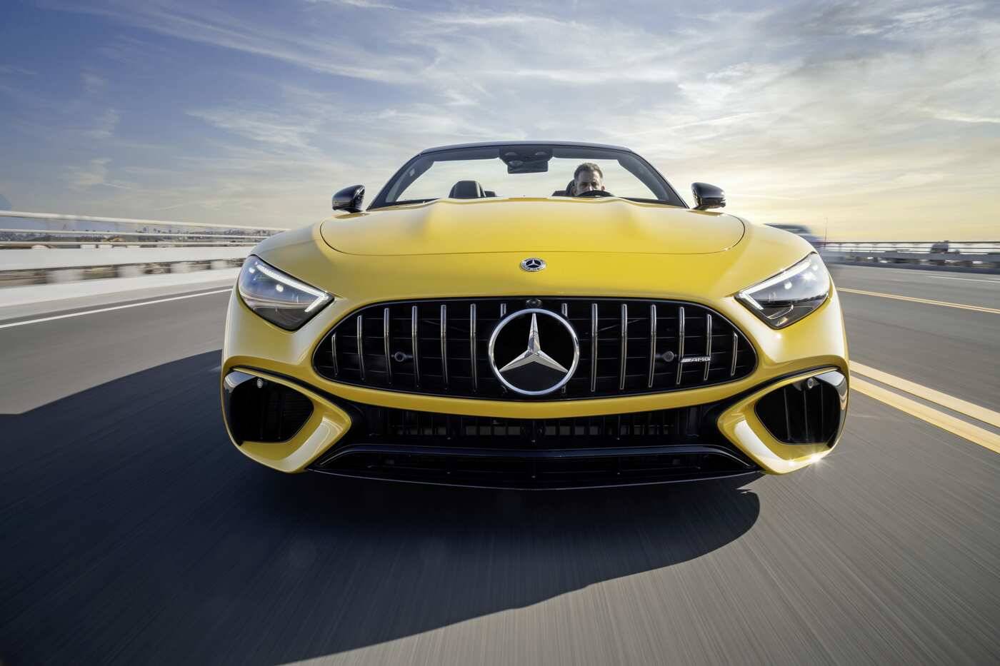Mercedes Benz Sls Amg 2022 Yellow