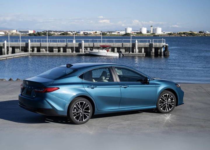 2026 Toyota Camry Review | Pricing, Trims & Photos - TrueCar