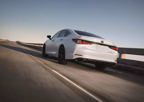 2025 Lexus ES Review | Pricing, Trims & Photos - TrueCar