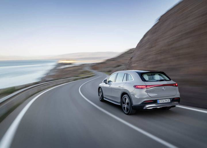 2026 Mercedes-Benz EQS SUV Review | Pricing, Trims & Photos - TrueCar