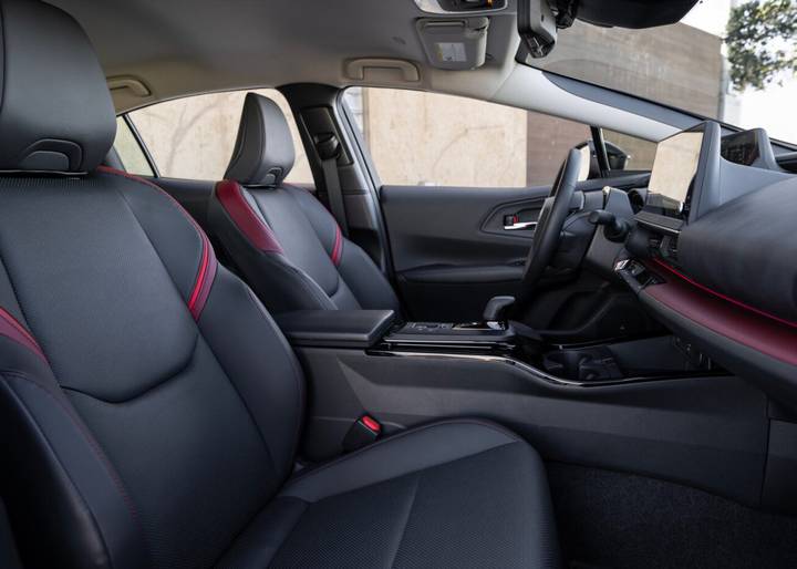 2026 Toyota Prius Plug-In Hybrid Review | Pricing, Trims & Photos - TrueCar