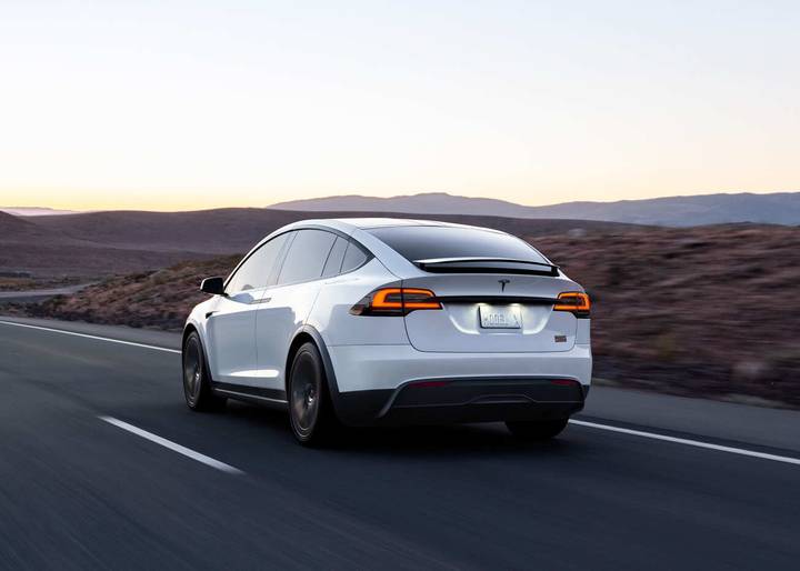 2023 Tesla Model X Review | Pricing, Trims & Photos - TrueCar