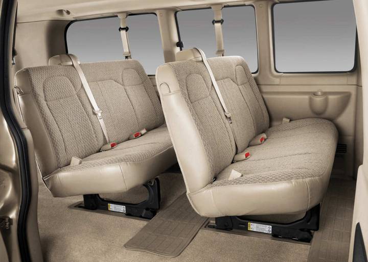 2024 Chevrolet Express Passenger Review | Pricing, Trims & Photos - TrueCar