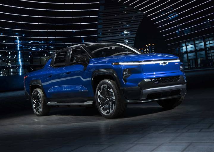 2026 Chevrolet Silverado EV Review | Pricing, Trims & Photos - TrueCar
