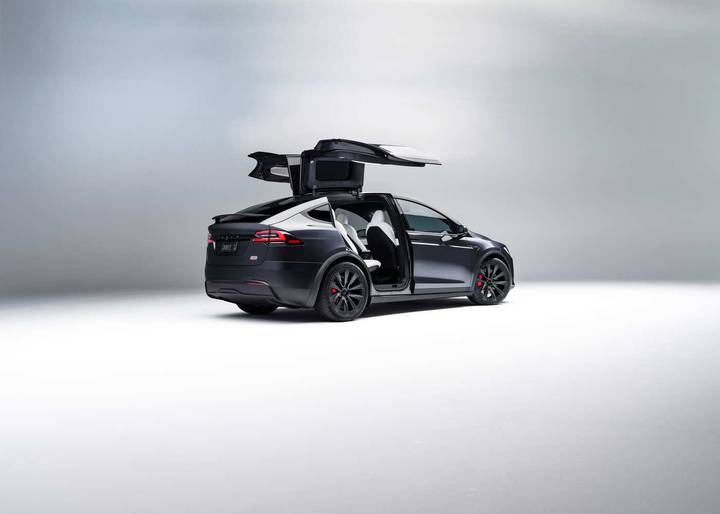 2024 Tesla Model X Review | Pricing, Trims & Photos - TrueCar