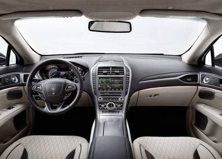 2020 Lincoln MKZ Review | Pricing, Trims & Photos - TrueCar