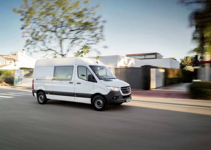 2026 Mercedes-Benz Sprinter Crew Van Review | Pricing, Trims & Photos ...