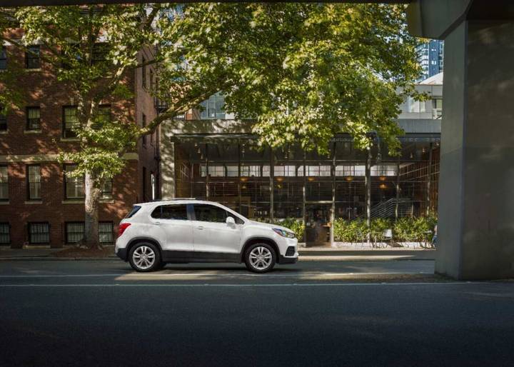 2022 Chevrolet Trax Review | Pricing, Trims & Photos - TrueCar