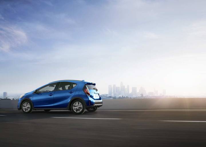 2019 Toyota Prius c Review | Pricing, Trims & Photos - TrueCar