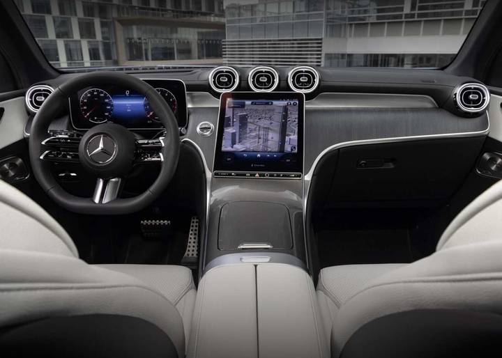 2024 Mercedes-Benz GLC Review | Pricing, Trims & Photos - TrueCar